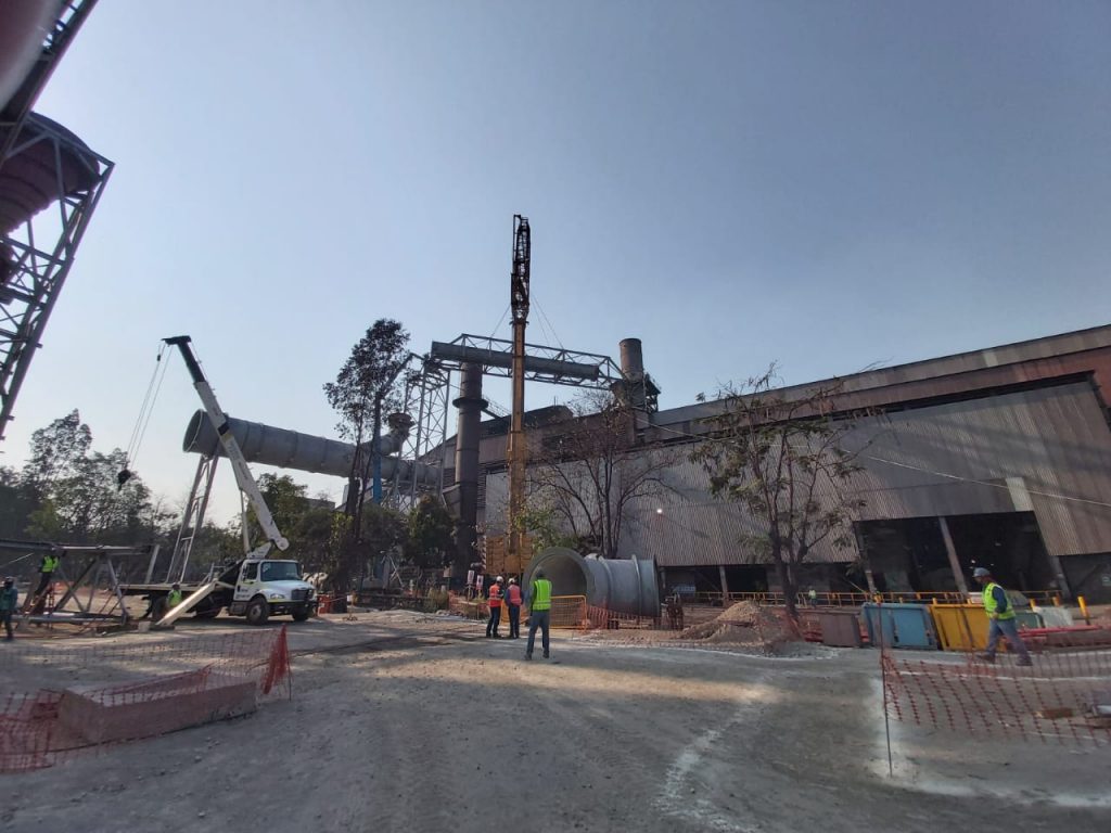 Izajes varios en ampliación de planta acerera – Hertz – Ingeniería en ...